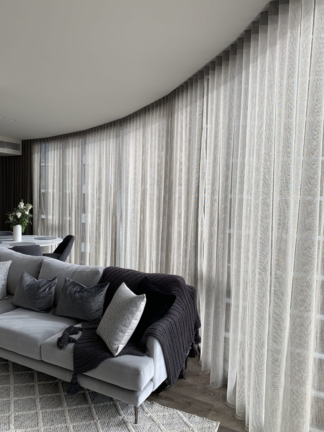 Custom Curtains & Window Furnishings | CURTAIN MACHINE
